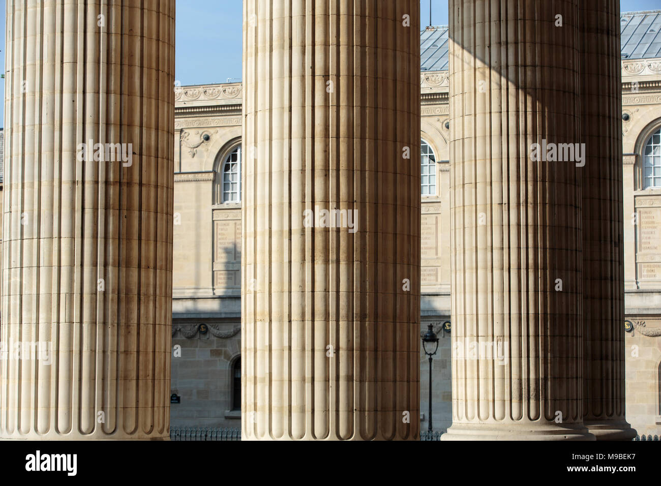Classical columns at the front of the pantheon in Paris Stock Photo - Alamy