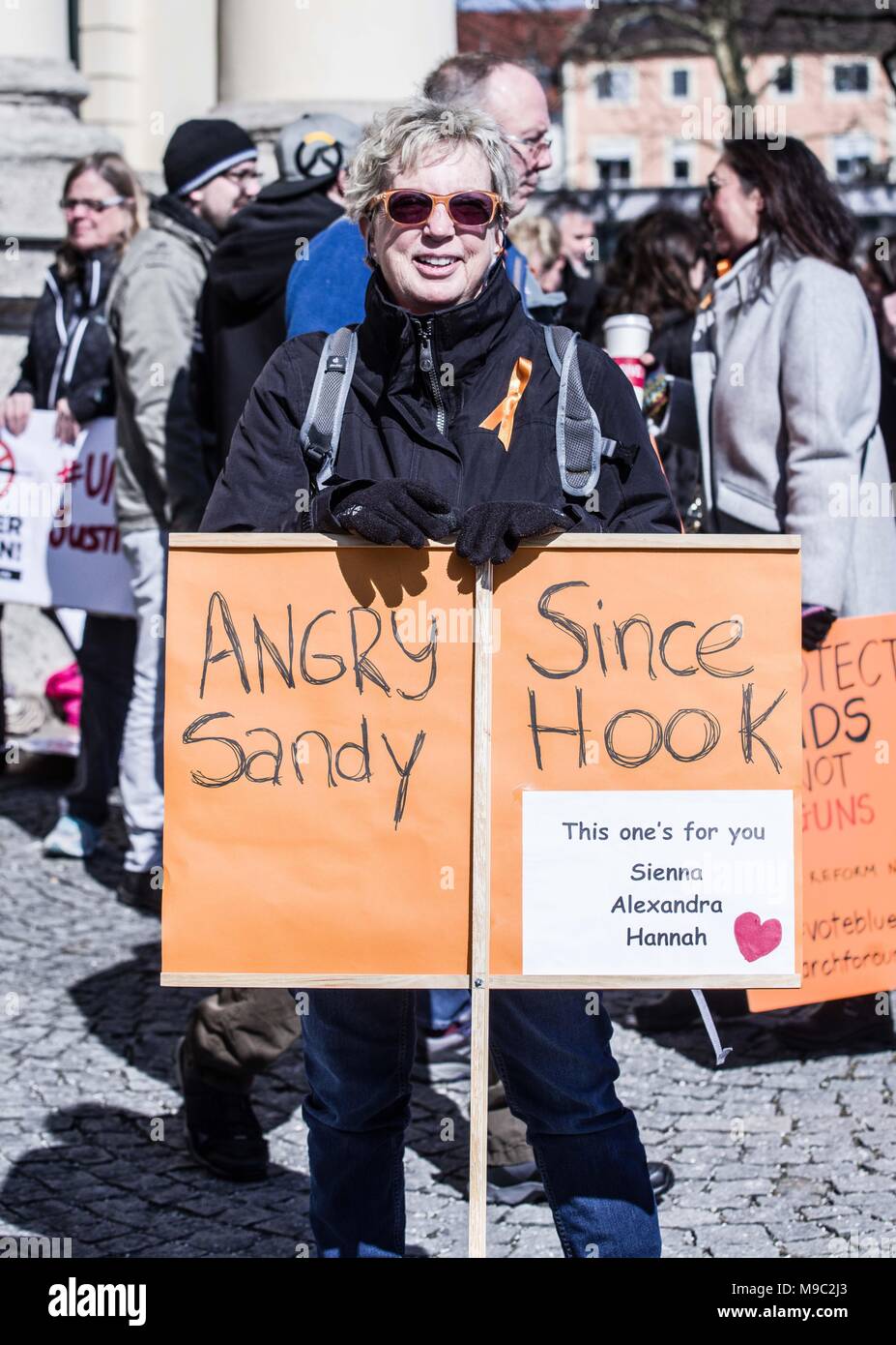 Pam cameron hi-res stock photography and images - Alamy