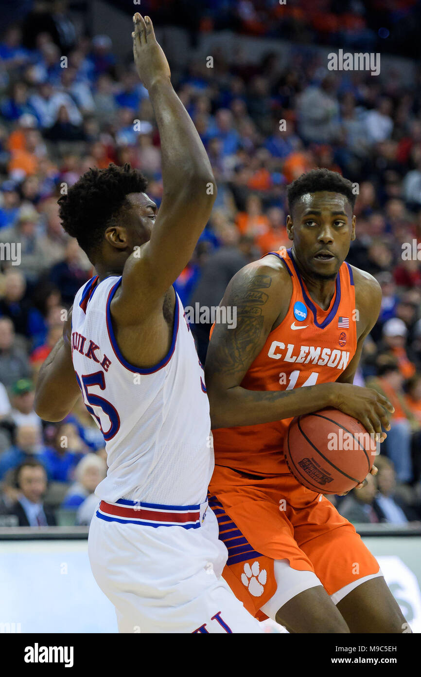 Omaha, NE U.S. 23rd Mar, 2018. Clemson Tigers forward Elijah Thomas #14 ...