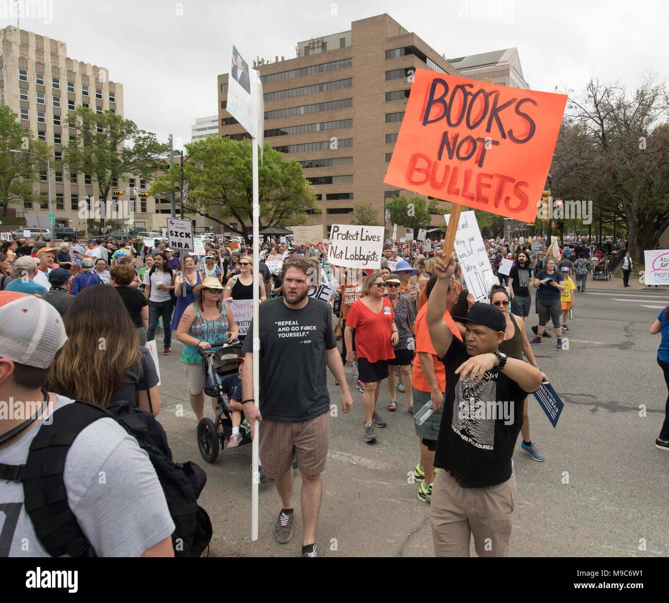 Nearly 10,000 marchers converge in downtown Austin at the State Capitol ...