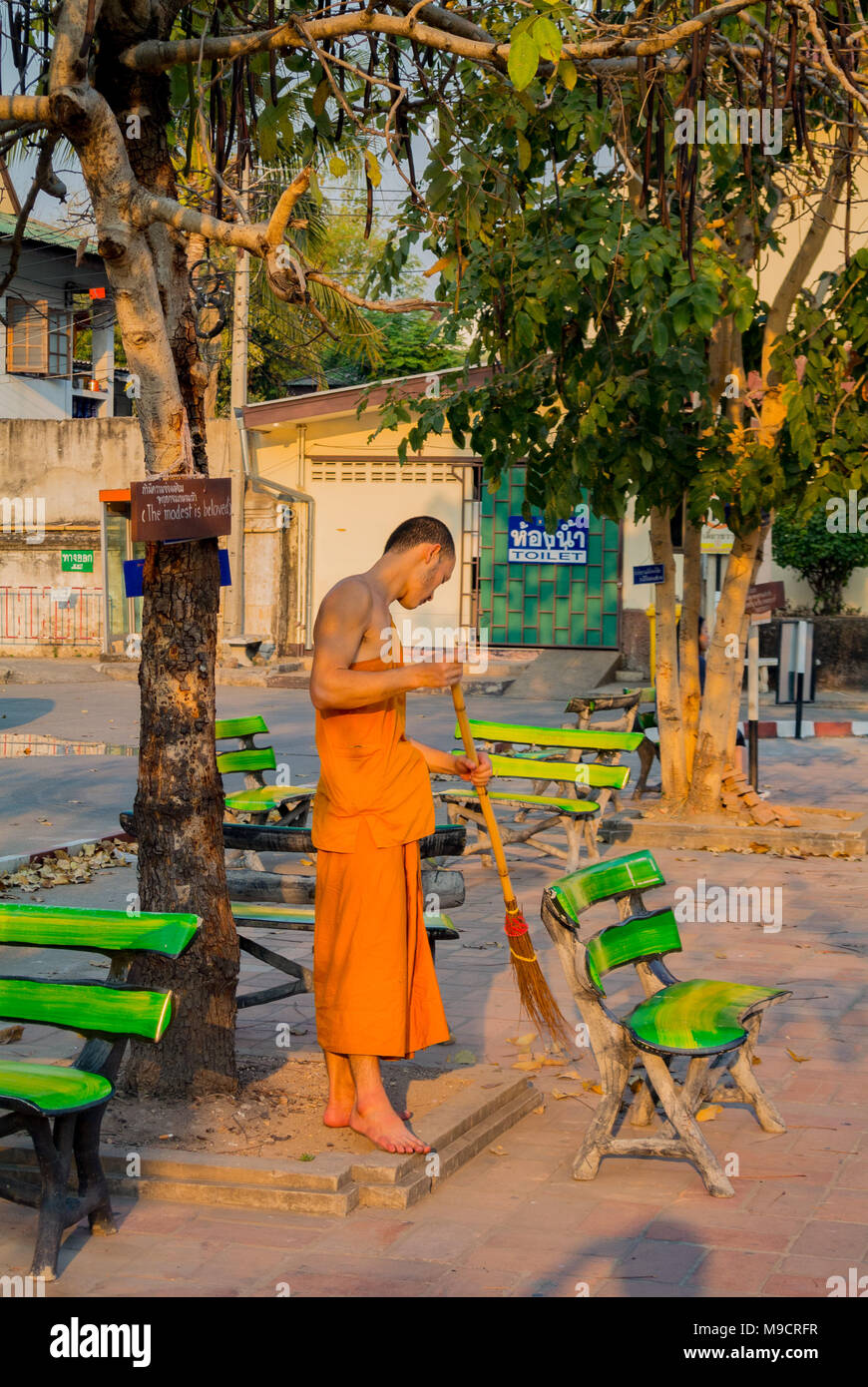 Thailand lifestyle hi-res stock photography and images - Alamy