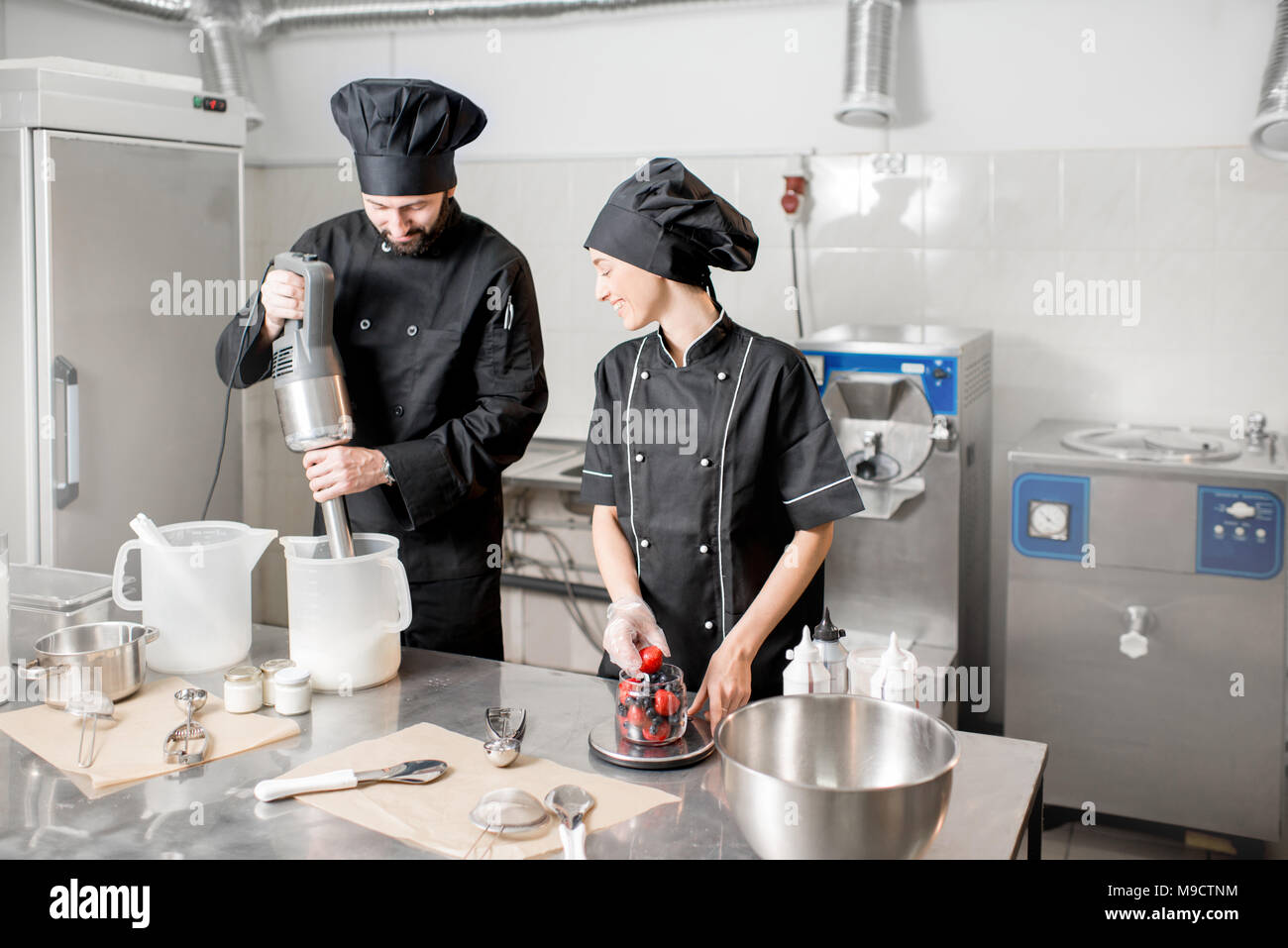 Chefs making ice cream Stock Photo - Alamy