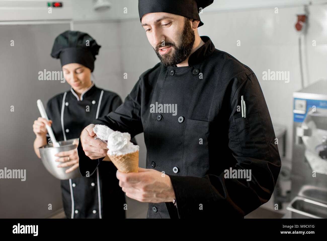 Chefs making ice cream Stock Photo - Alamy