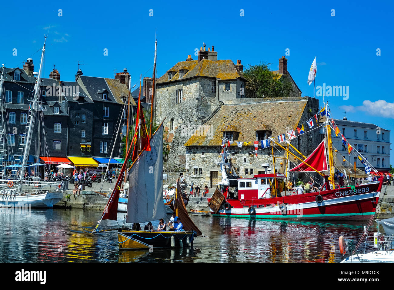 Honfleur Stock Photos & Honfleur Stock Images - Alamy