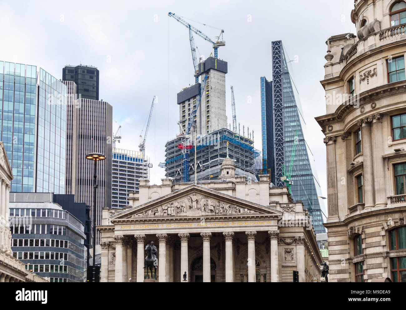 Exchange tower london hi-res stock photography and images - Alamy