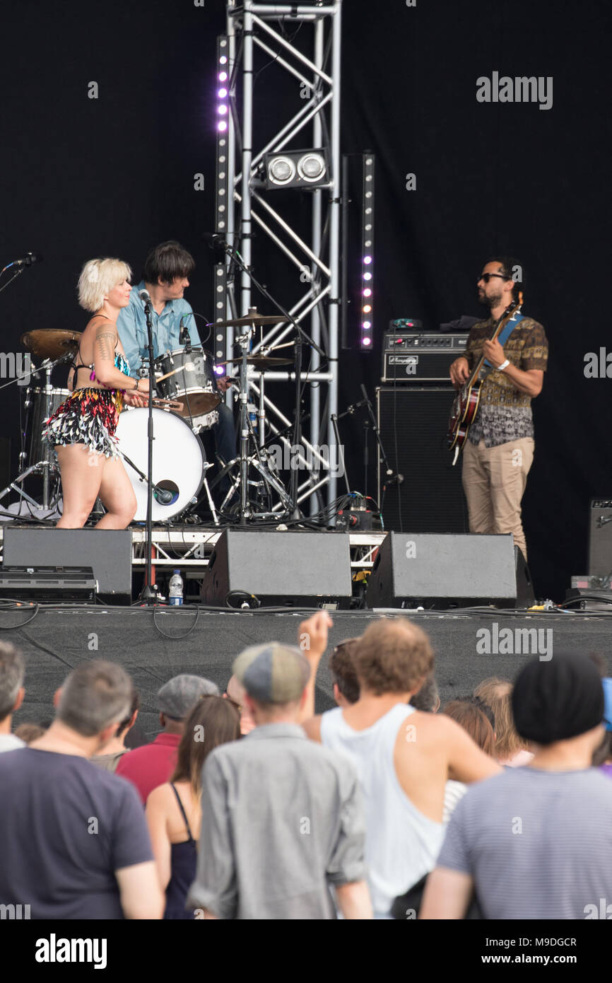 Walthamstow library hi-res stock photography and images - Alamy