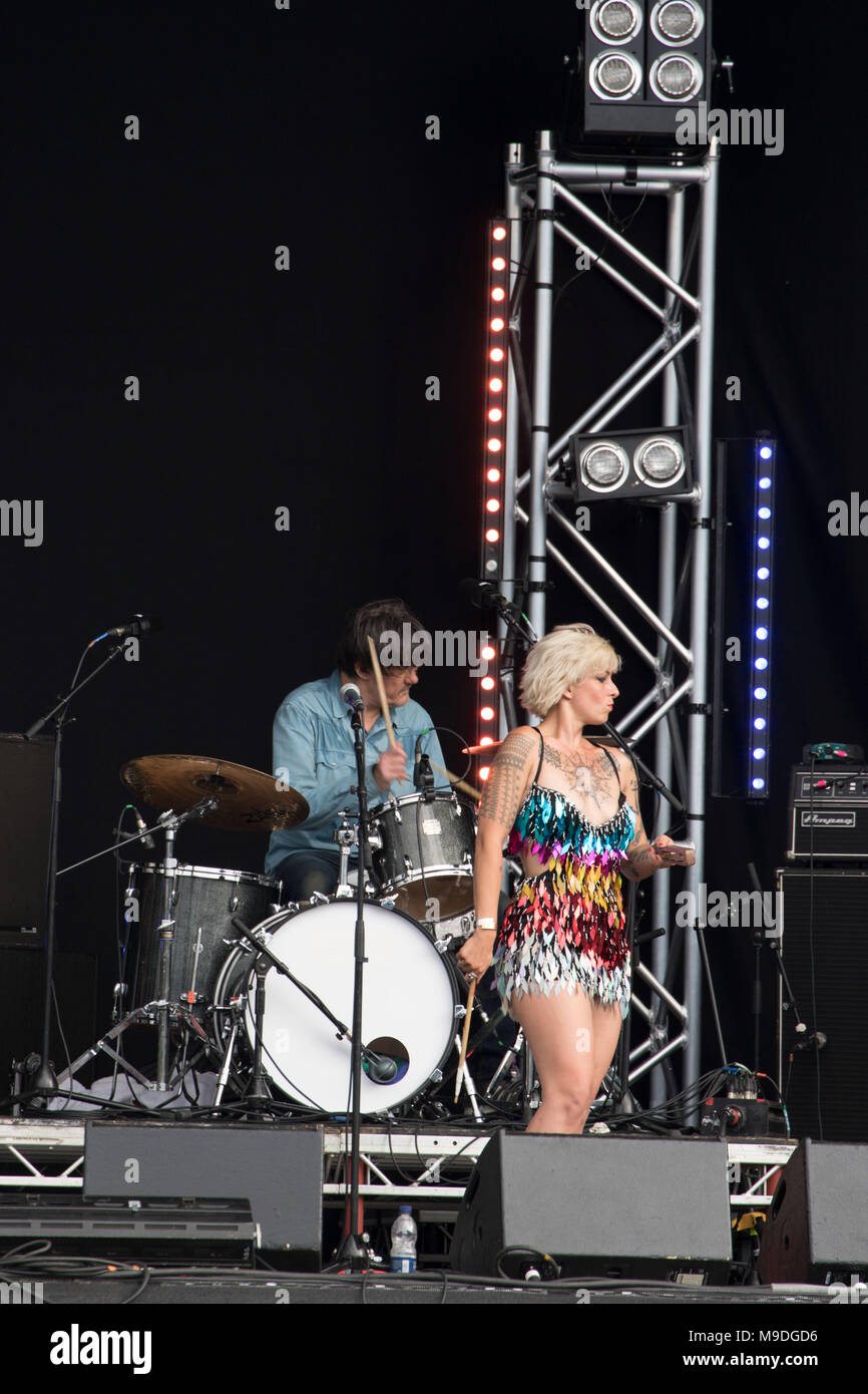 Drummer malcolm catto hi-res stock photography and images - Alamy