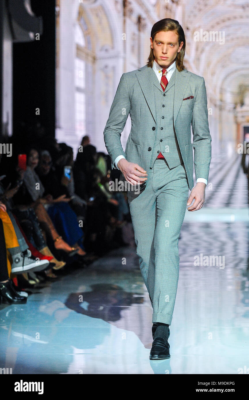 Fashion models represent new Fall/Winter 2018 ZANE BARLAS collection ...