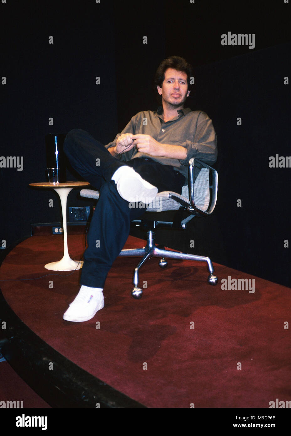 Garry Shandling picture in New York City in 1987. Credit: Walter ...