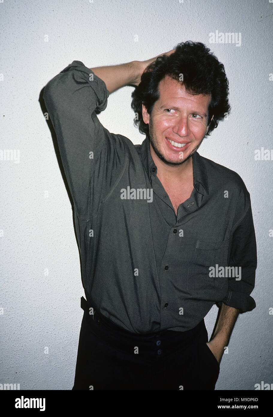 Garry Shandling picture in New York City in 1987. Credit: Walter ...