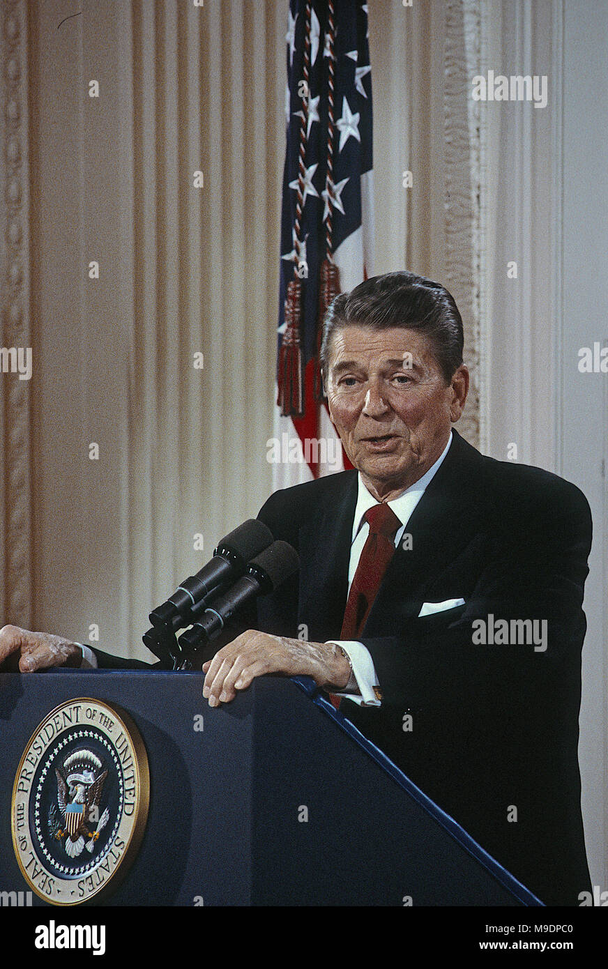 Washington DC., USA, April 4, 1984 President Ronald Reagan news ...