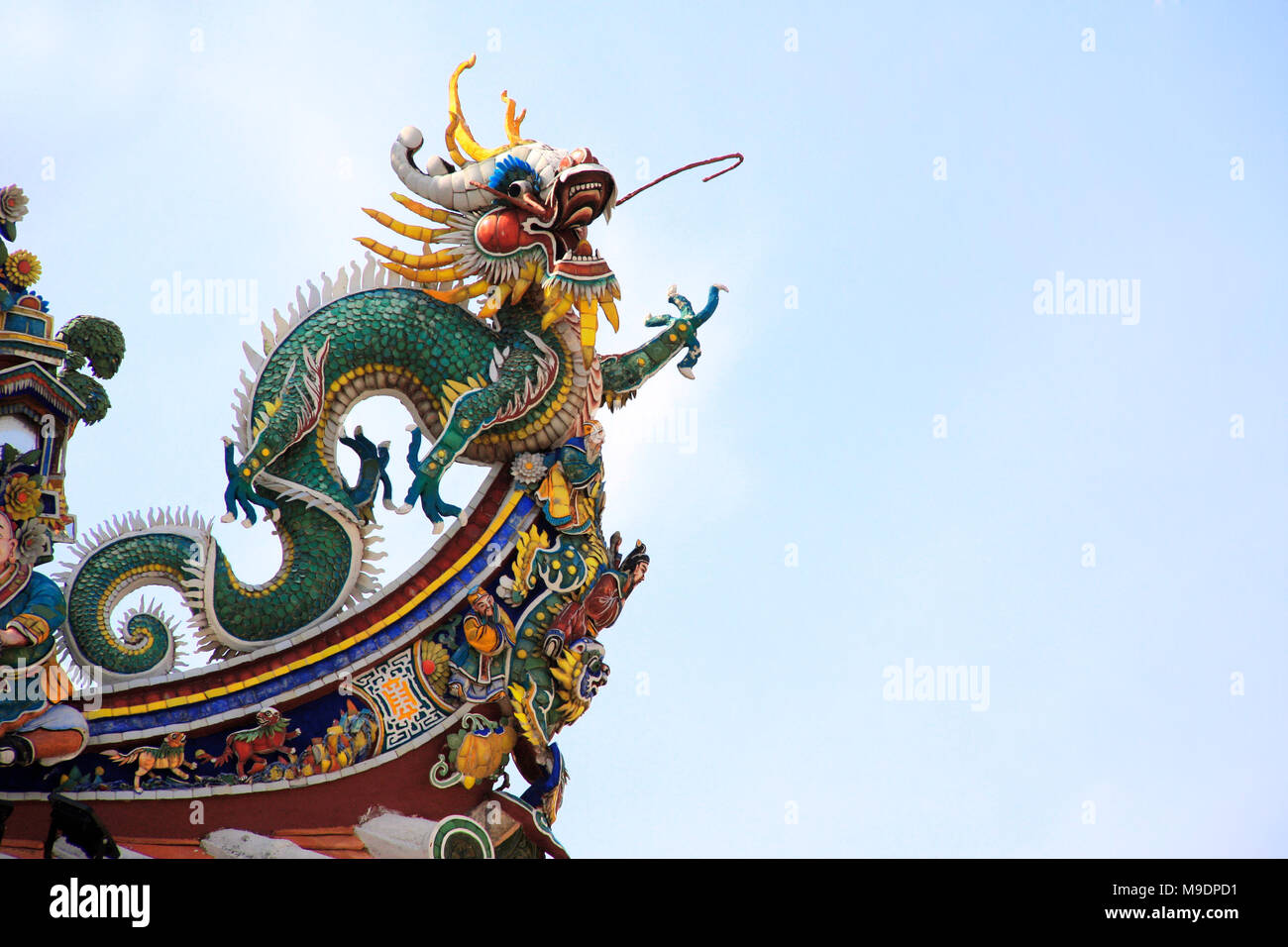 Ancient Chinese Dragon Sculptures