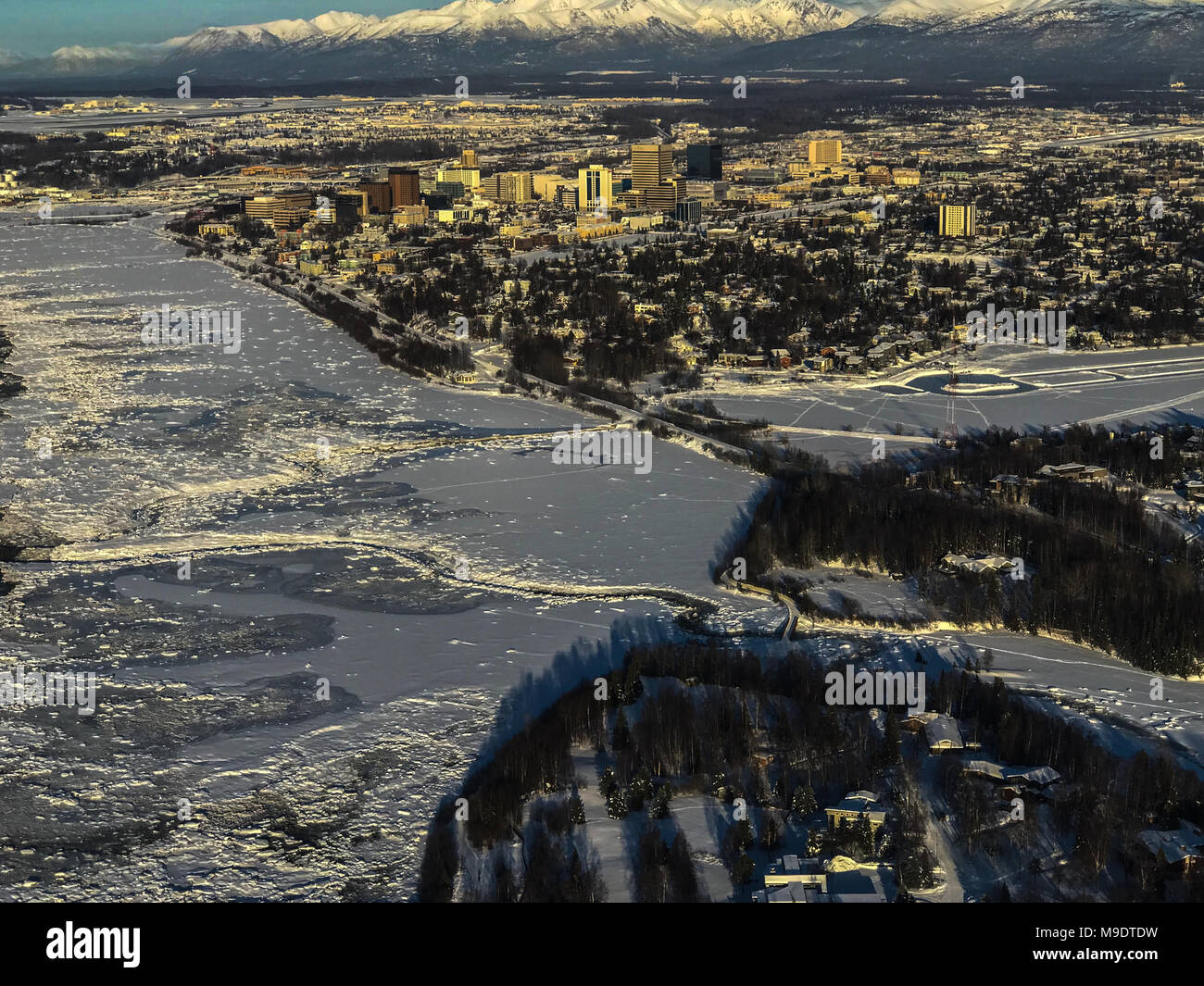 Anchorage alaska city hi-res stock photography and images - Alamy