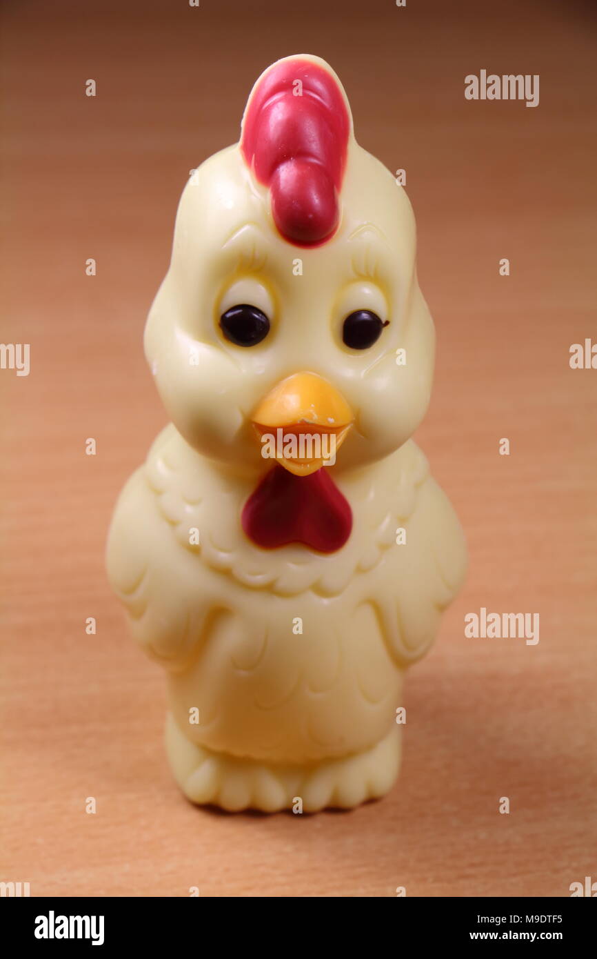 Easter hen hi-res stock photography and images - Alamy