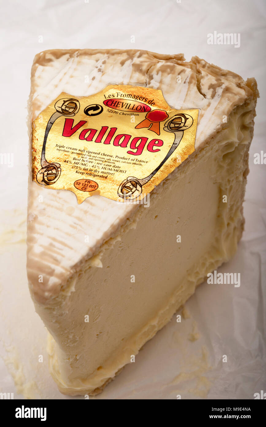 Chevillon Vallage triple cream French cheese Stock Photo - Alamy