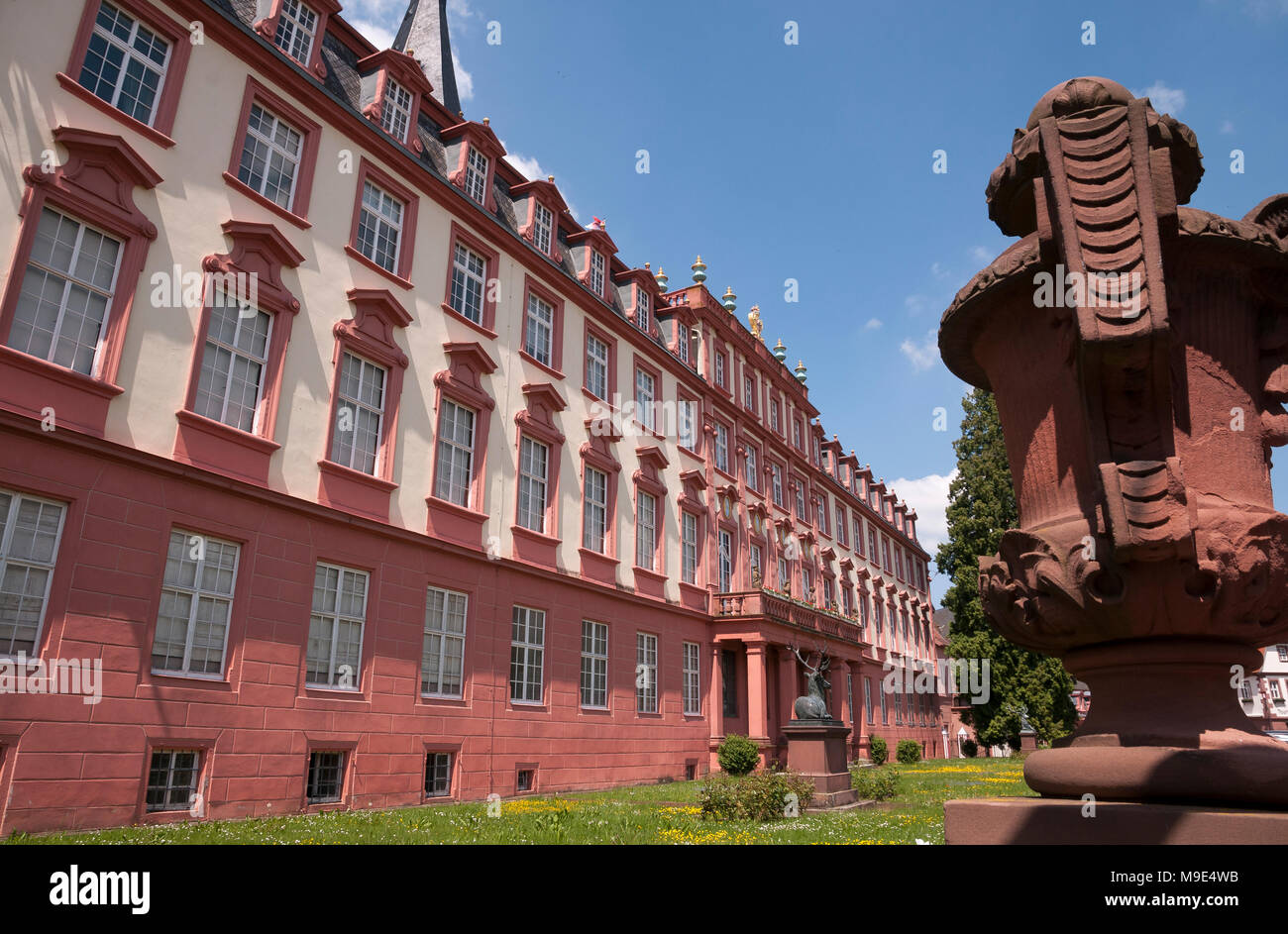 Erbach schloss hi-res stock photography and images - Alamy