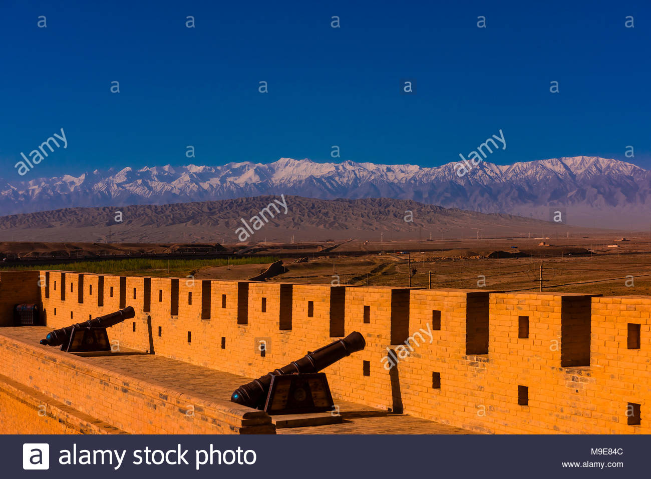 Gansu Jiayuguan The Great Wall Fortress Stock Photos & Gansu Jiayuguan ...