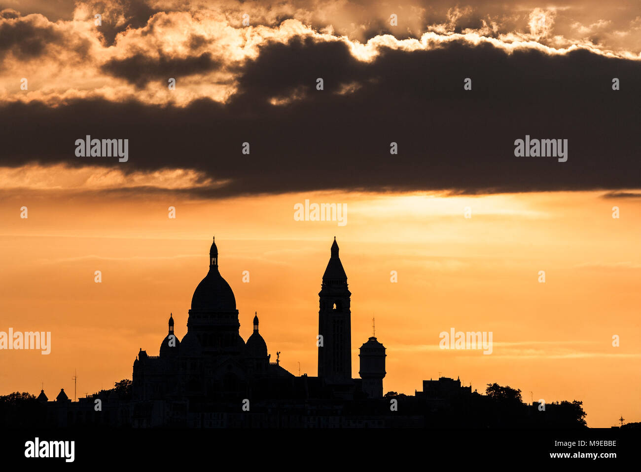 Church of Sacre Coeur on Montmartre, sunset, Paris, France Stock Photo ...
