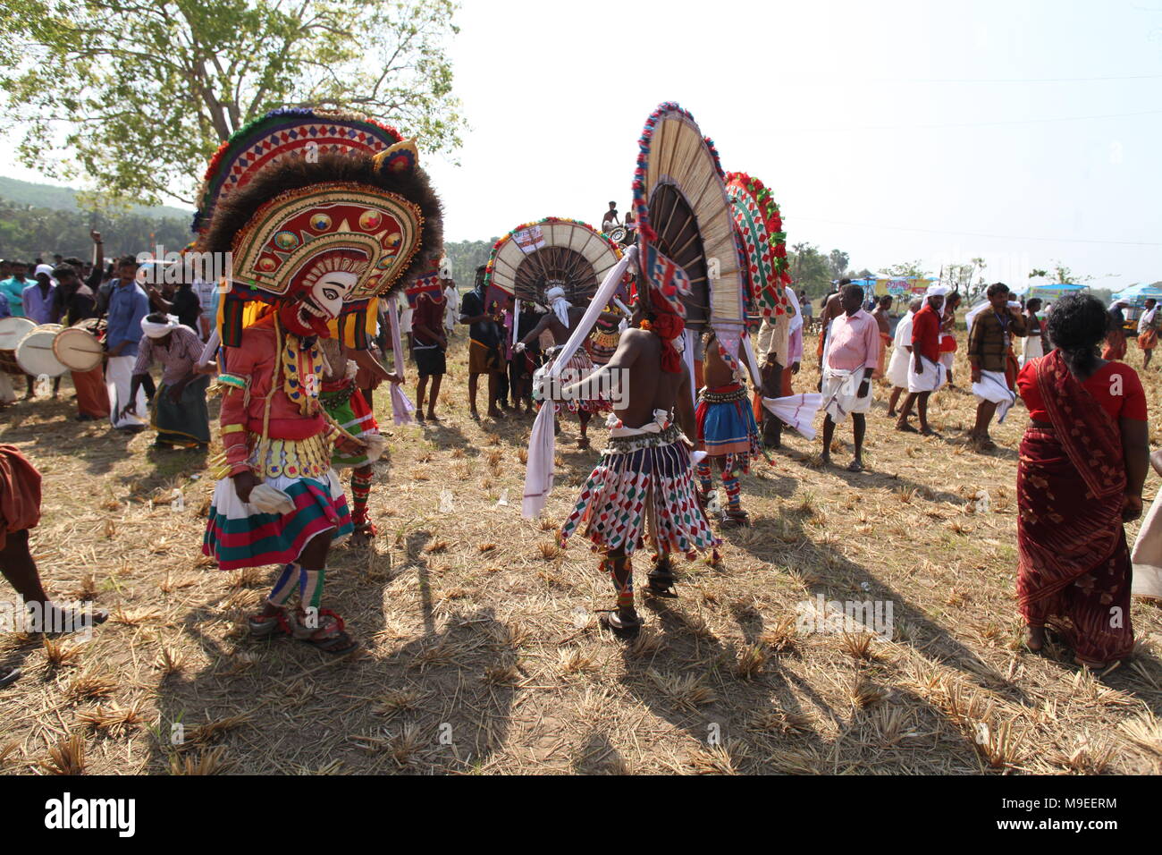 Lord siva and goddess kali hi-res stock photography and images - Alamy
