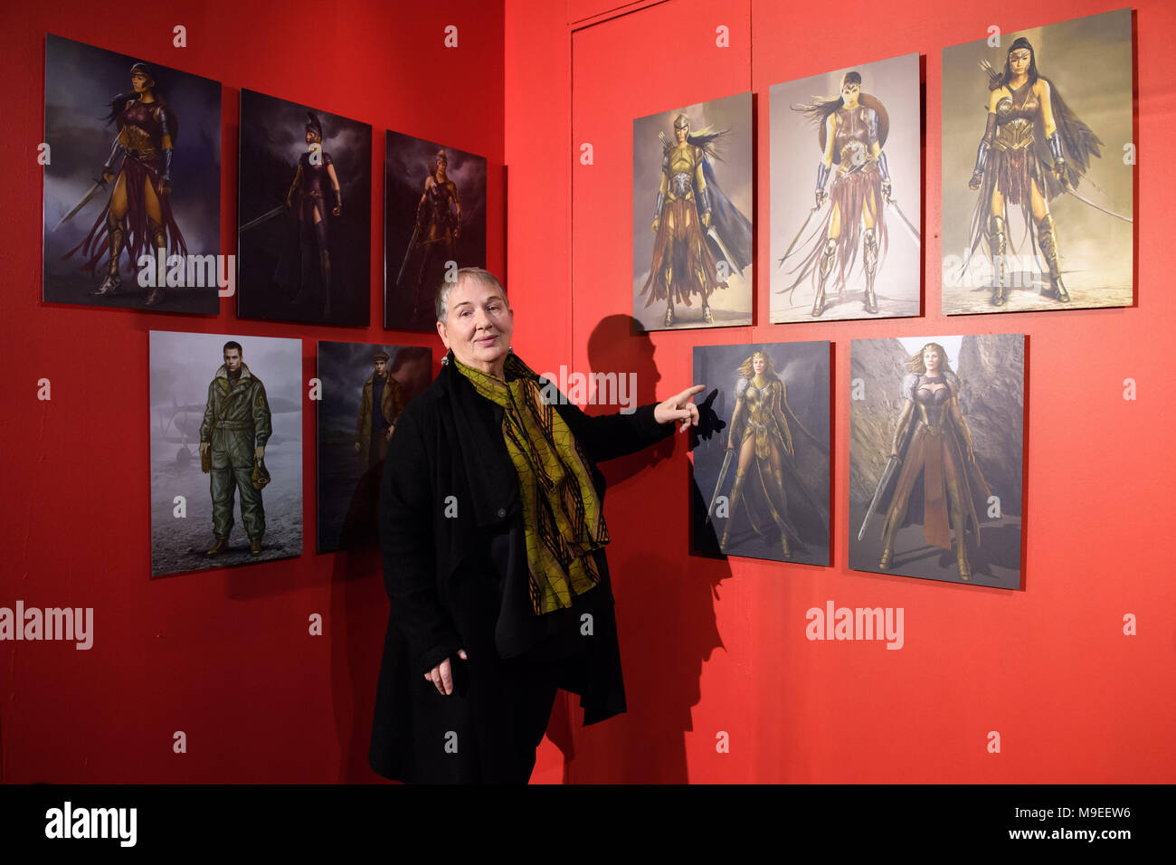 Lindy hemming costume designer hi-res stock photography and images - Alamy