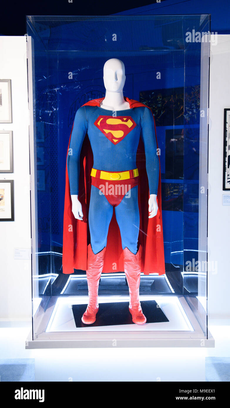 Christopher reeve superman premiere hi-res stock photography and images ...