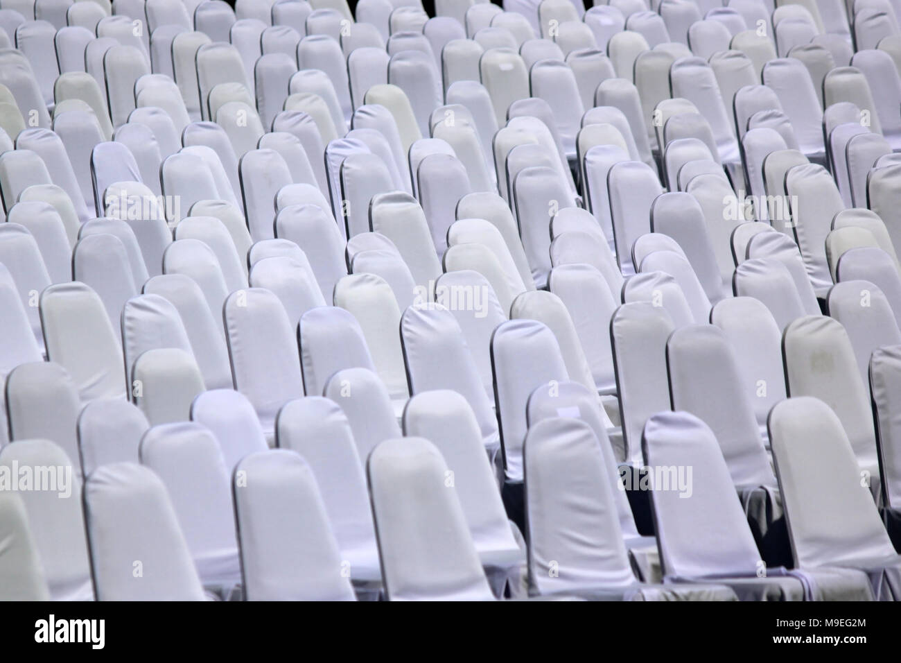 Empty rows chairs in conference hi-res stock photography and images - Alamy