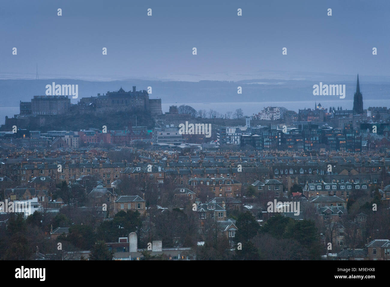 Edinburgh castle from above hi-res stock photography and images - Alamy