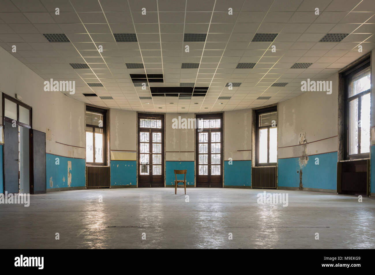 School renovation hi-res stock photography and images - Alamy