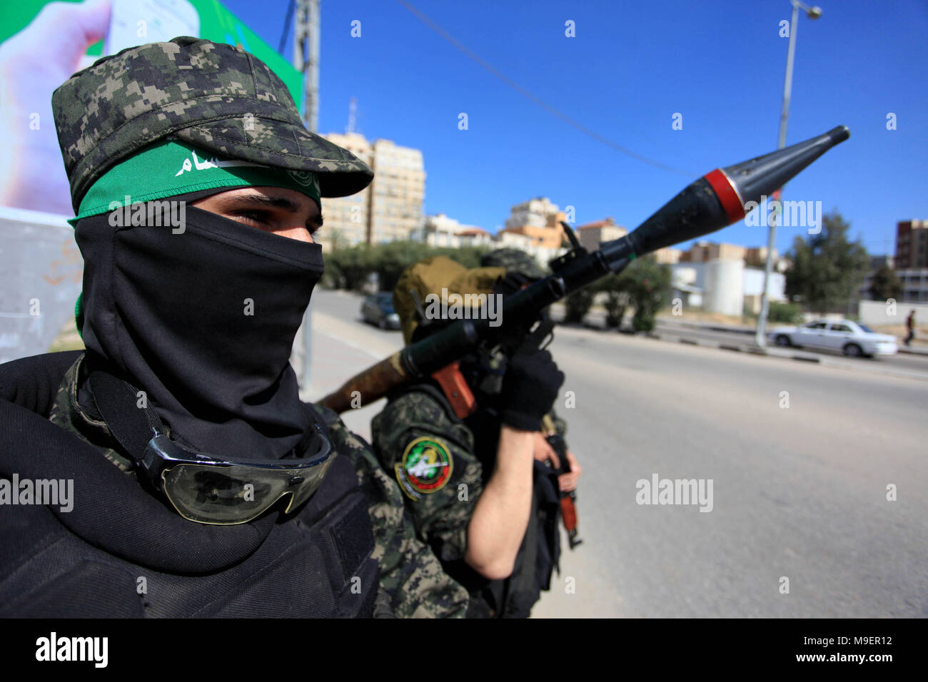 Gaza City, Gaza Strip, Palestinian Territory. 25th Mar, 2018. A members ...