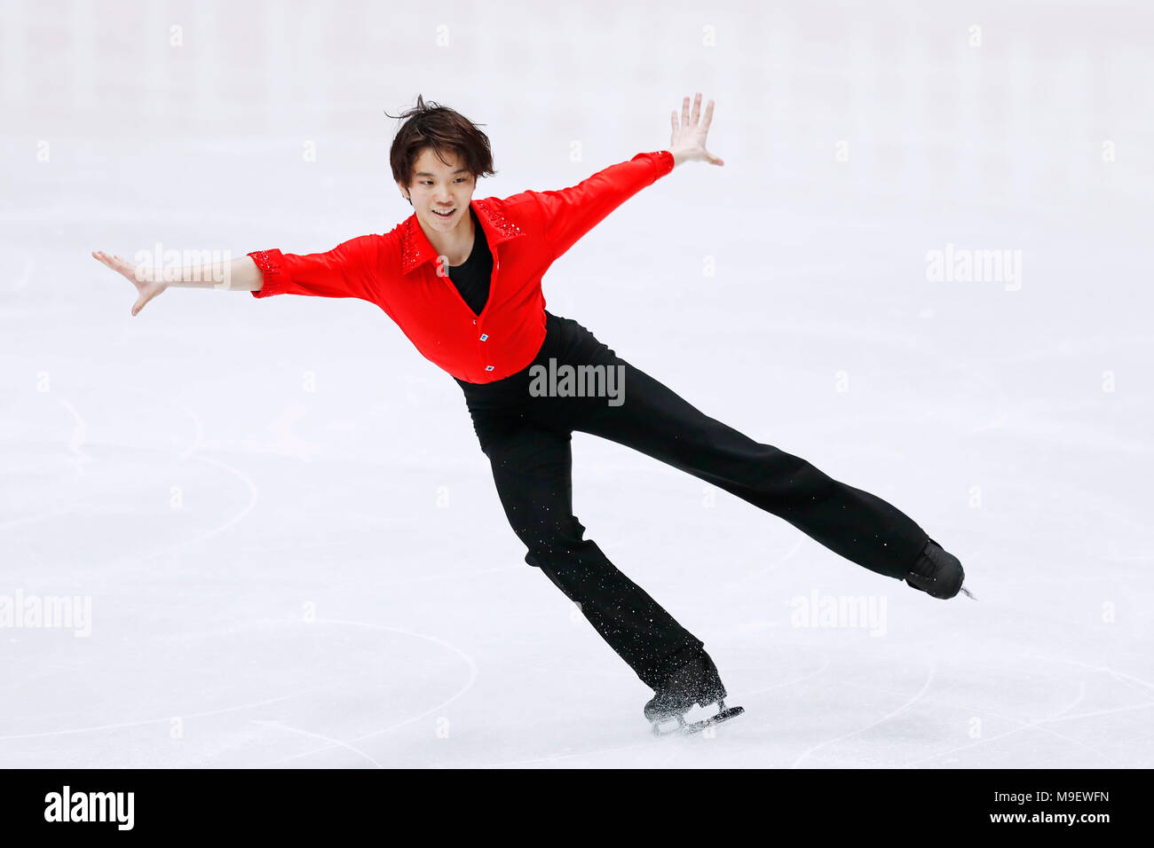 Mens figure skating hi-res stock photography and images - Alamy