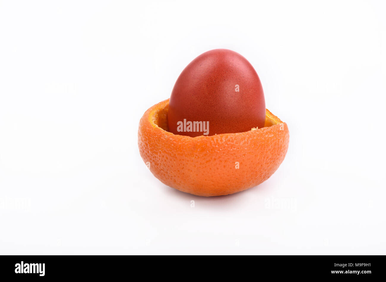 Easter egg in mandarin crust Stock Photo - Alamy