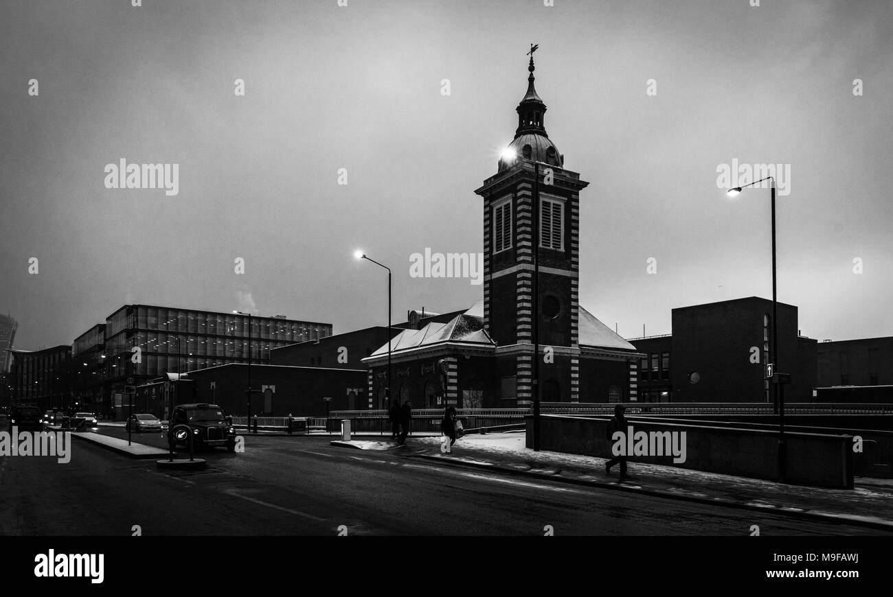 St. Benets Metropolitan Welsh Church, Queen Victoria Street, City of ...