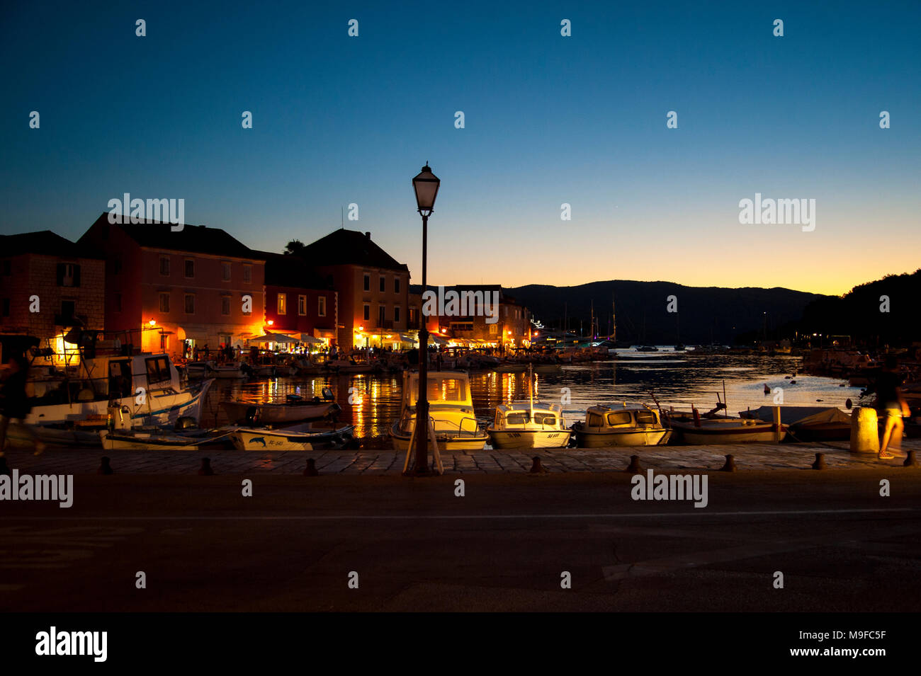 Grad night hi-res stock photography and images - Alamy