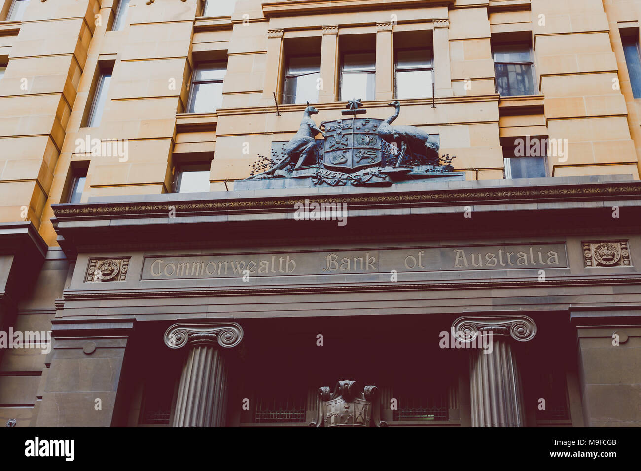 Commonwealth bank sydney hi-res stock photography and images - Alamy