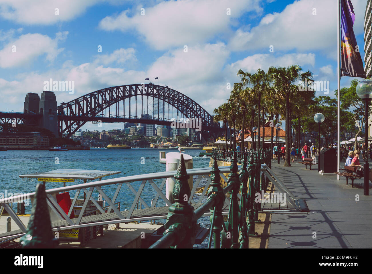 SYDNEY, AUSTRALIA - December 16th, 2013: View of Sydney Harbour and ...