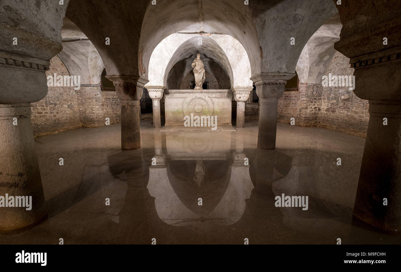 Photograph of the flooded crypt at the Church of San Zaccaria (Chiesa ...