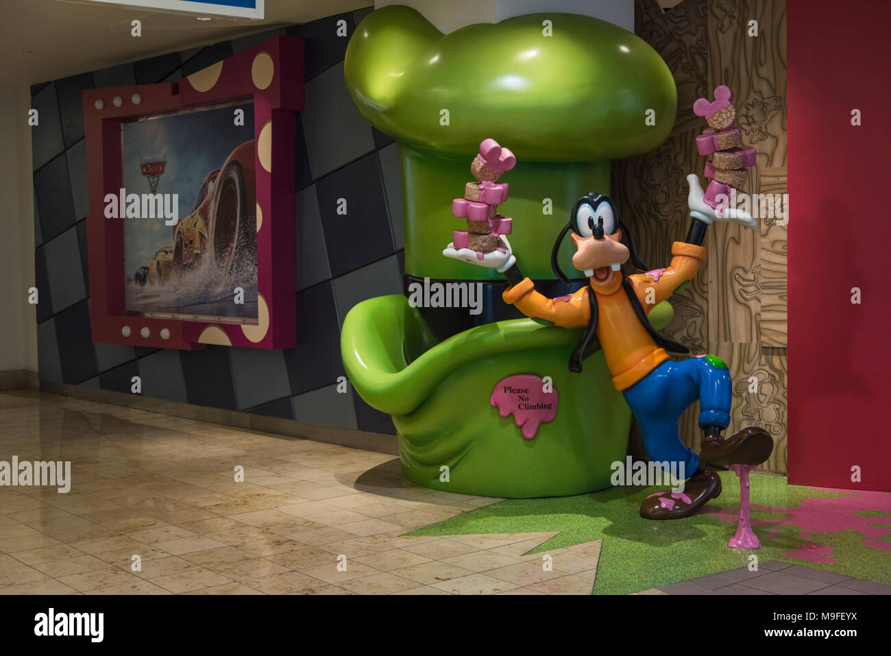 Goofy Statue located inside the Orlando Florida International Airport ...