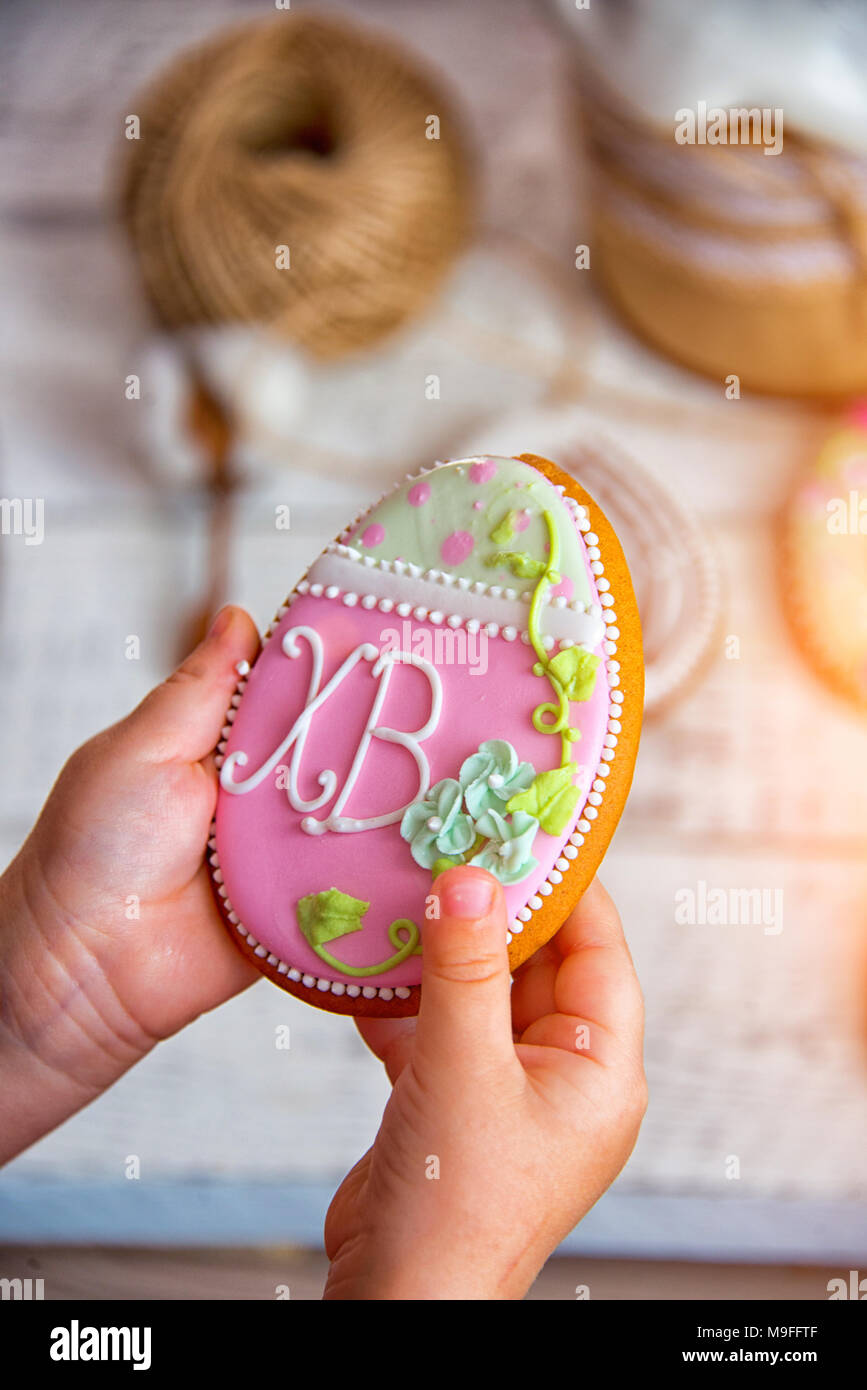 Russian gingerbread cookies egg hi-res stock photography and images - Alamy