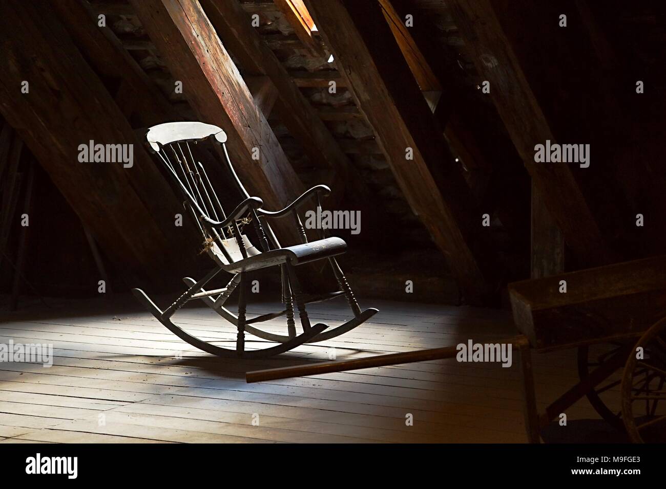 Antique rocking chair hi-res stock photography and images - Alamy