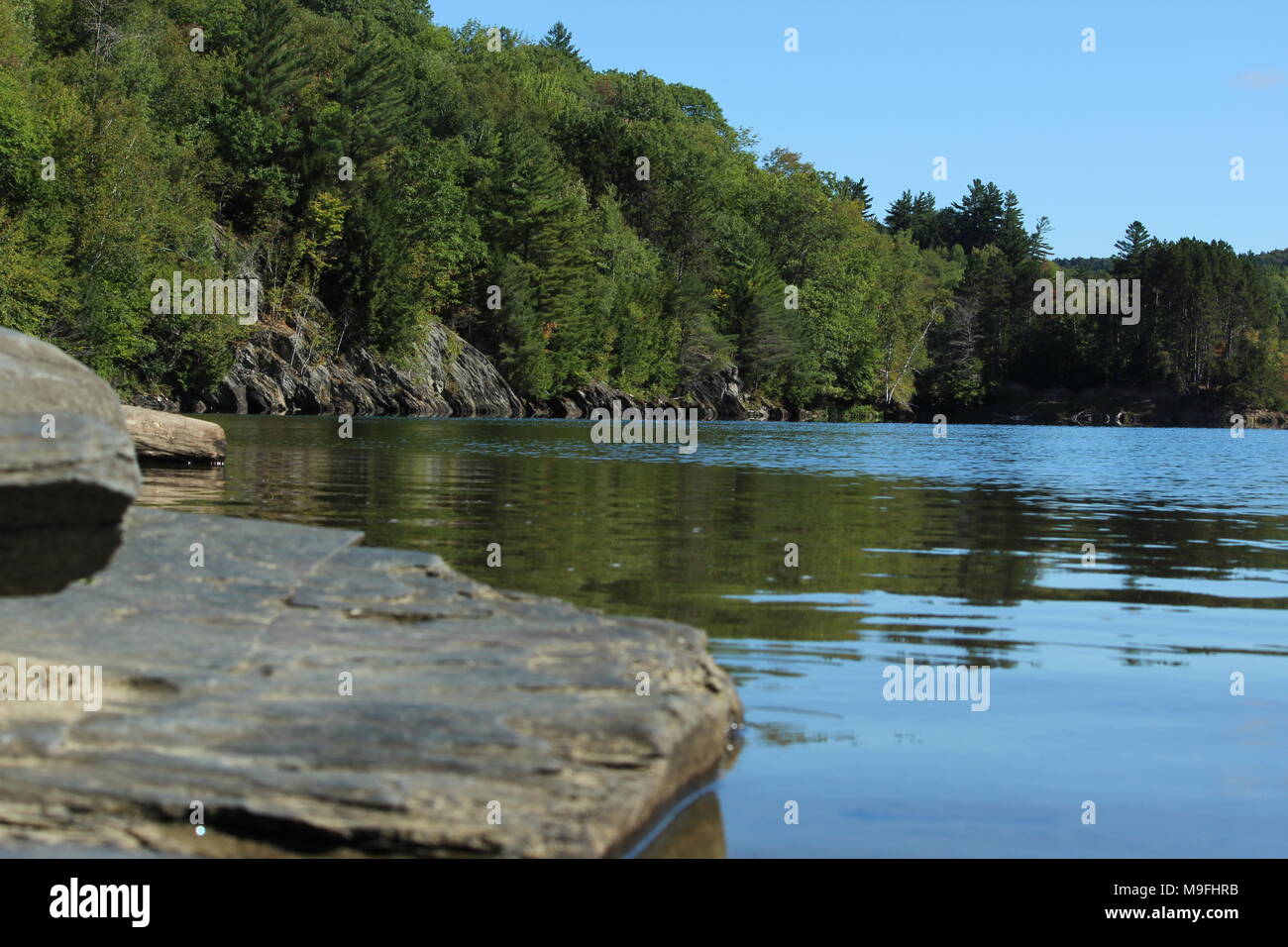 Path to the water Stock Photo - Alamy