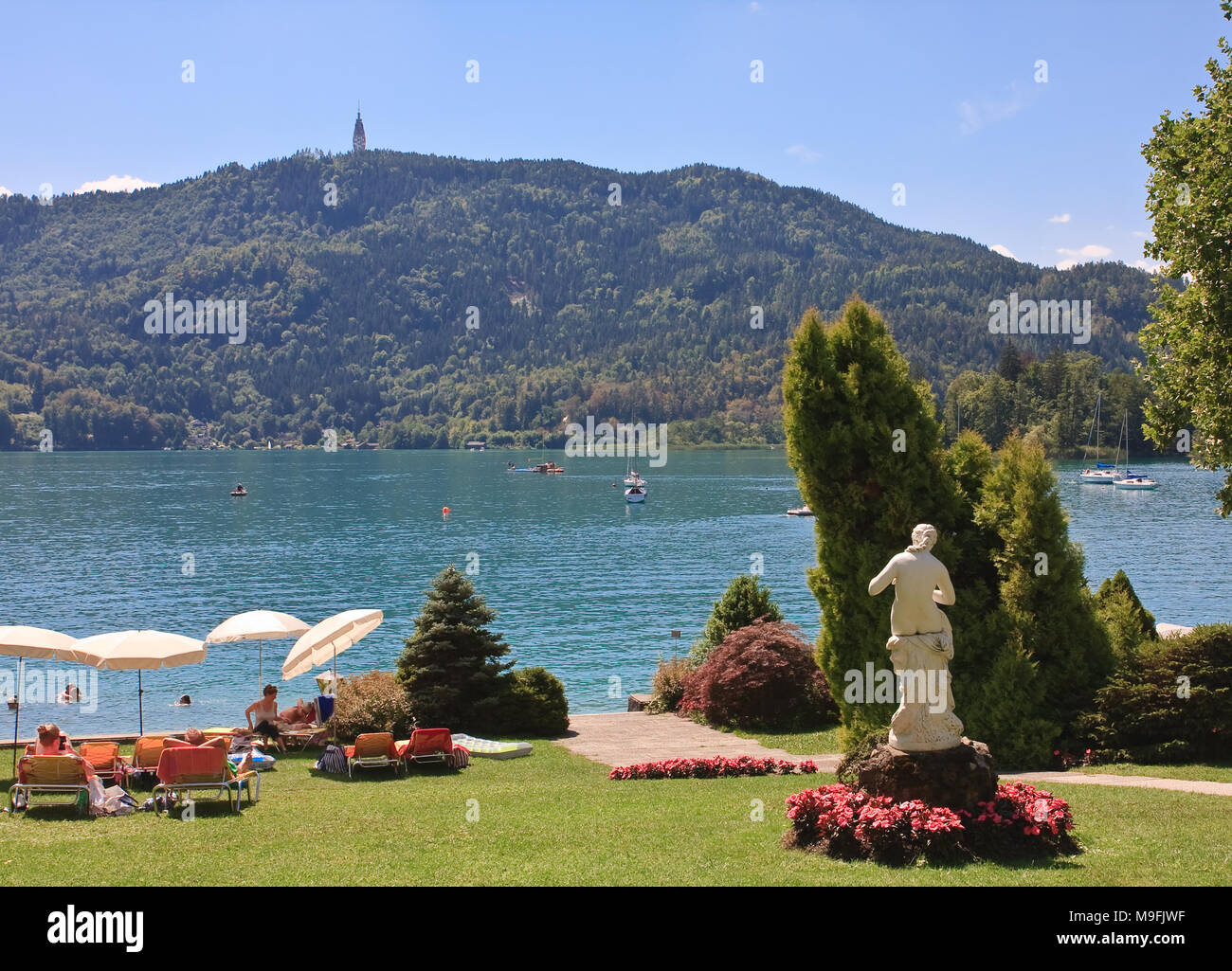 Beach on Lake Worth (Worthersee). Austria Stock Photo - Alamy