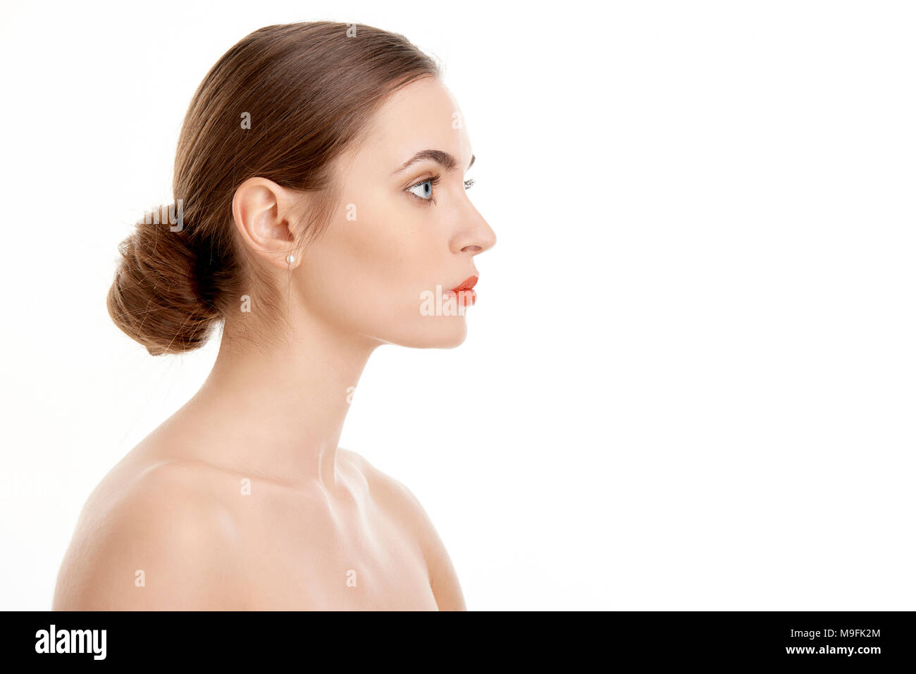 Face and profile hi-res stock photography and images - Alamy