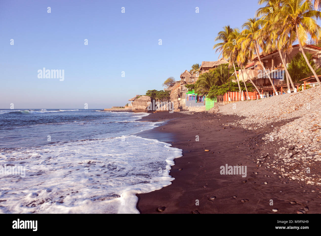 El Tunco Beach in Salvador. El Tunco, El Salvador Stock Photo - Alamy