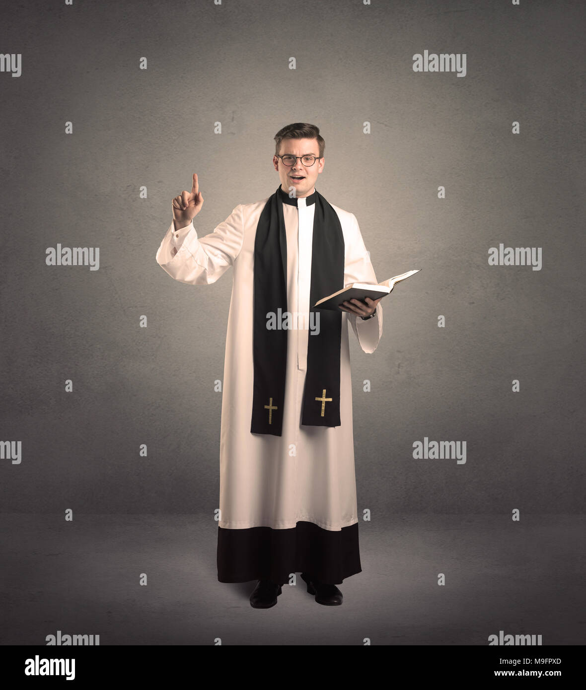 Priest blessing gesture hi-res stock photography and images - Alamy