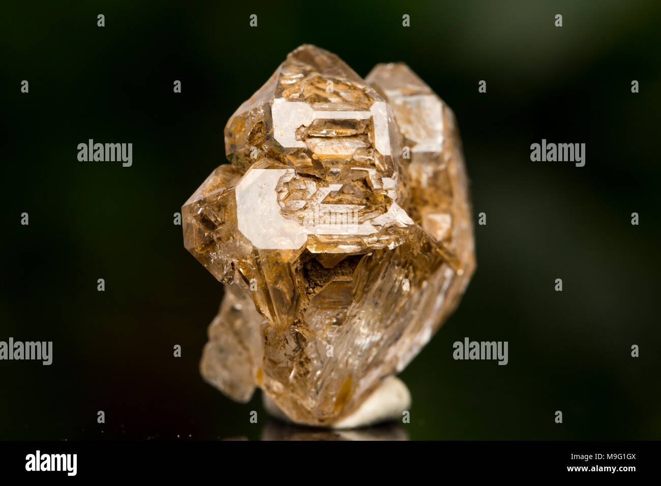 Pure quartz crystal hi-res stock photography and images - Alamy