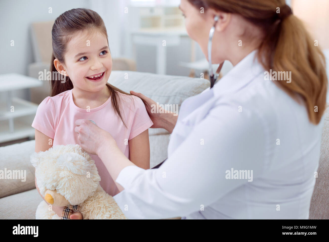 Girl wondering hi-res stock photography and images - Alamy