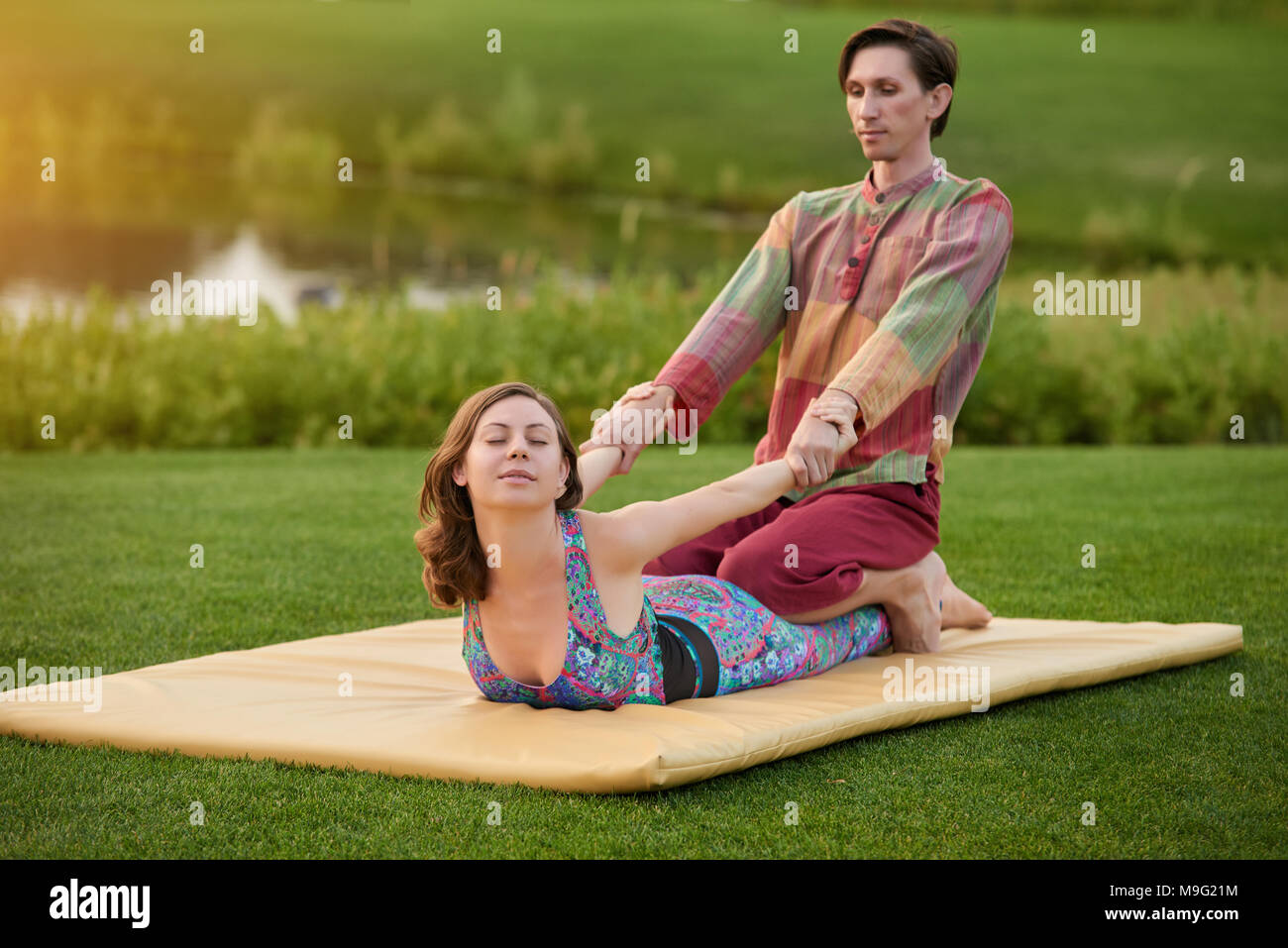 Passive stretching hi-res stock photography and images - Alamy