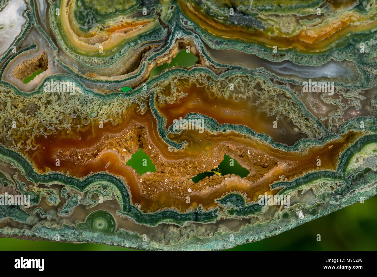 Crystal cross section hi-res stock photography and images - Alamy