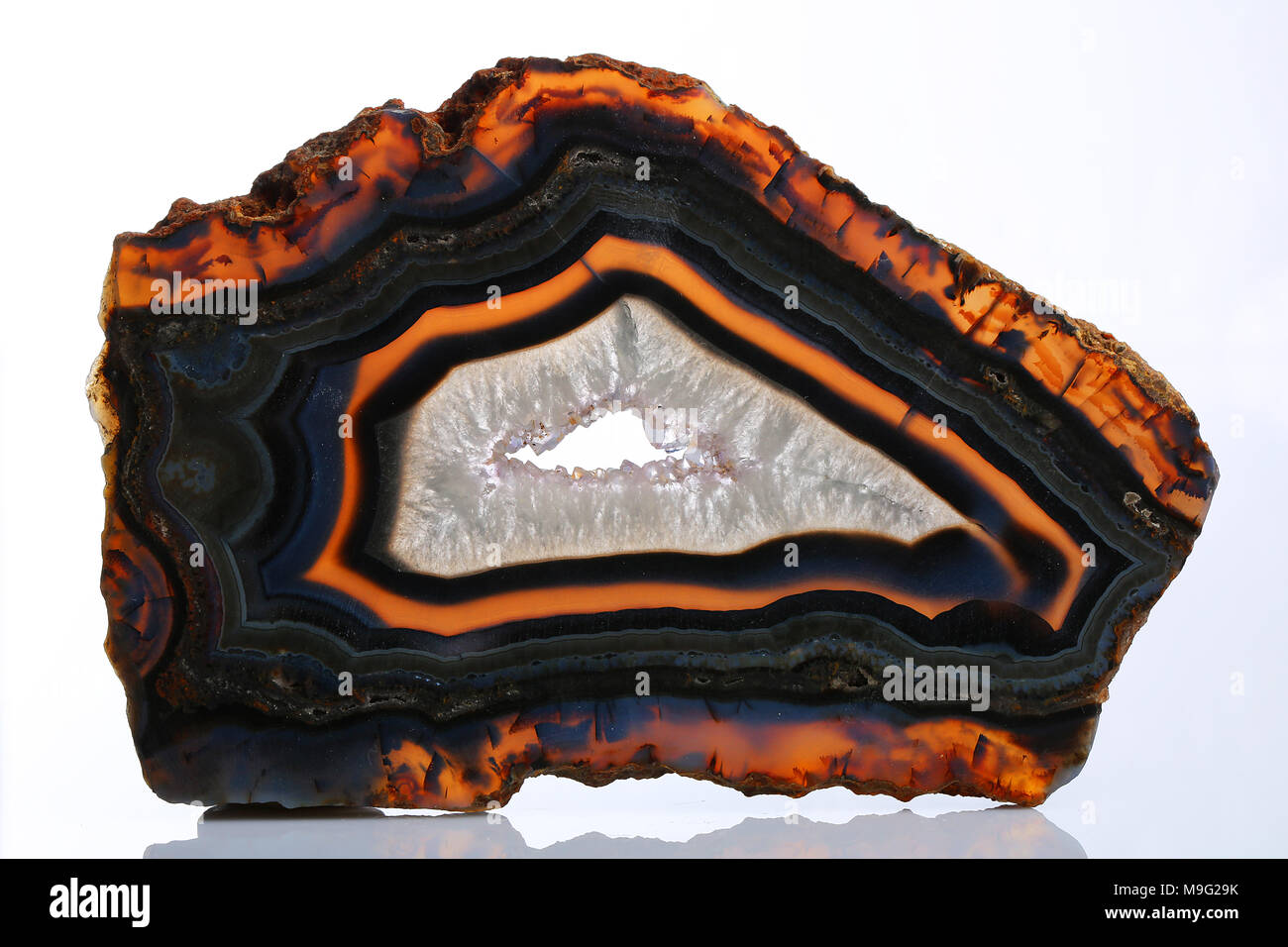 Agate cross section closeup hi-res stock photography and images - Alamy