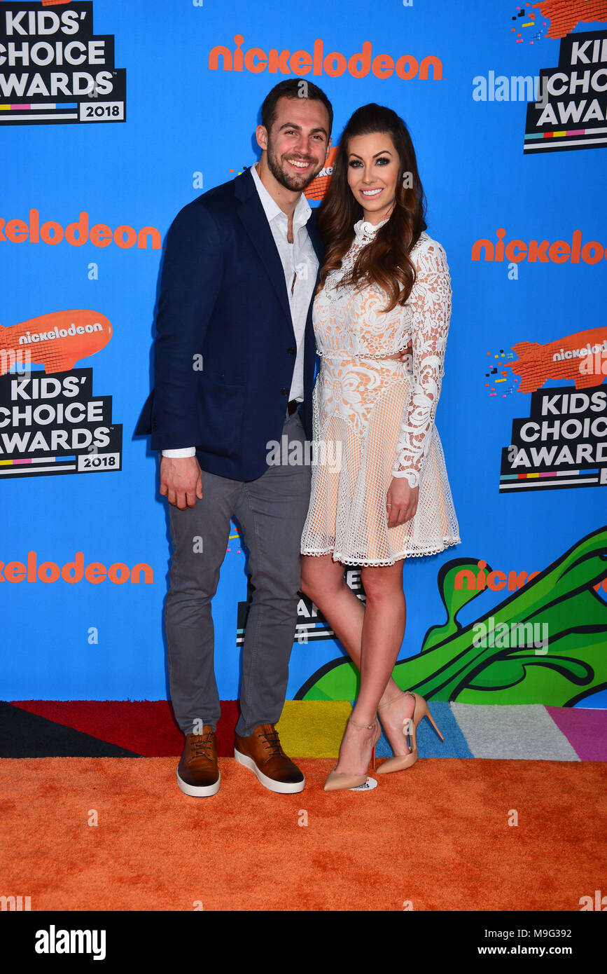 Mara marian attends nickelodeons 2018 kids hi-res stock photography and ...